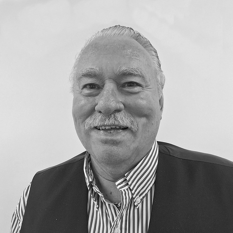 The Team - Insurance Claims Management | Oakleafe Claims