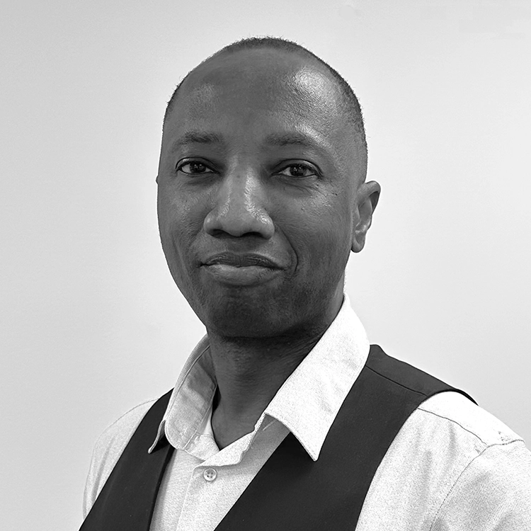 The Team - Insurance Claims Management | Oakleafe Claims