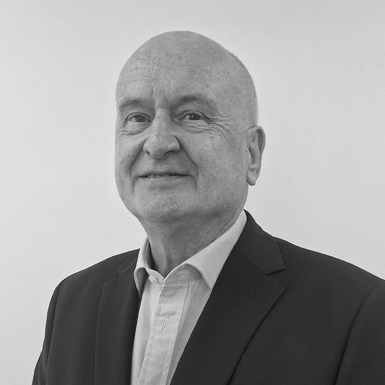 The Team - Insurance Claims Management | Oakleafe Claims